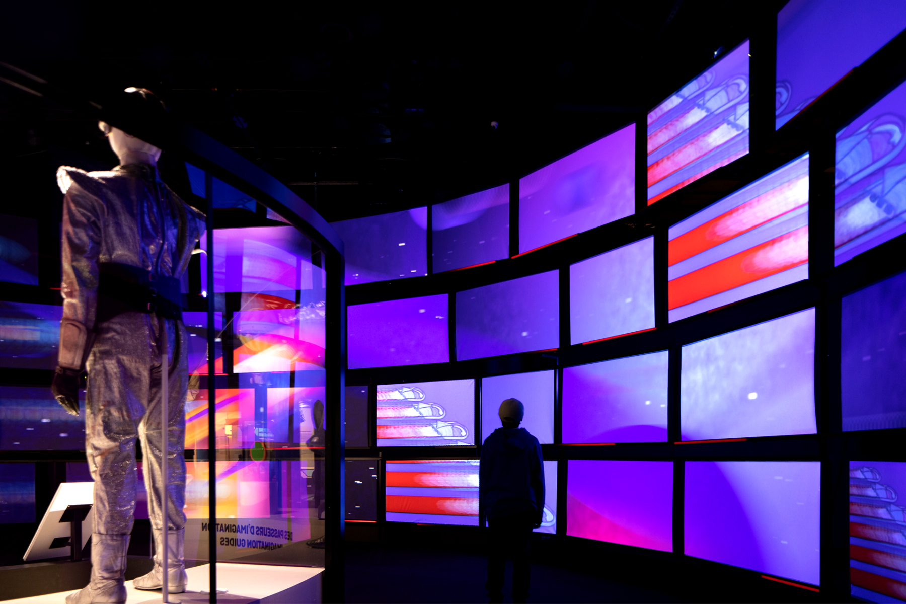 Carrousel - Normal Studio